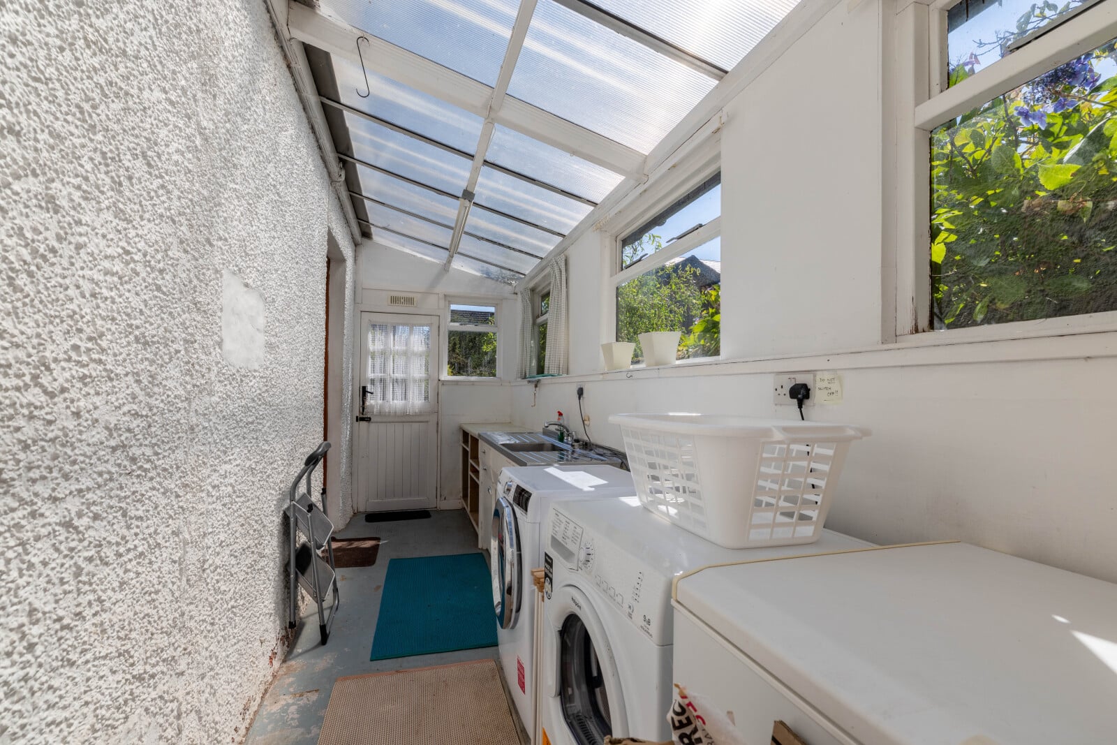 West Muirton, Muirton, Auchterarder, Perth and Kinross, PH3 1ND - Bell ...